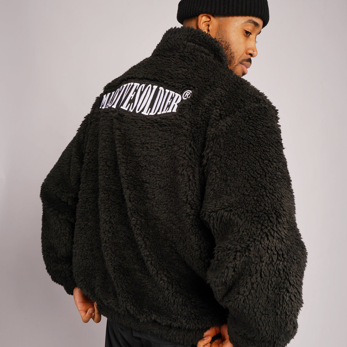 Massive Fleece Sweater – MassiveSoldier©